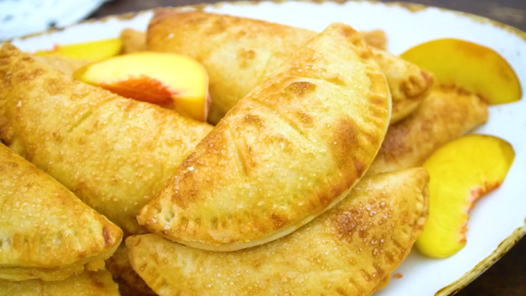 PEACH HAND PIES – Recipe quick and easy