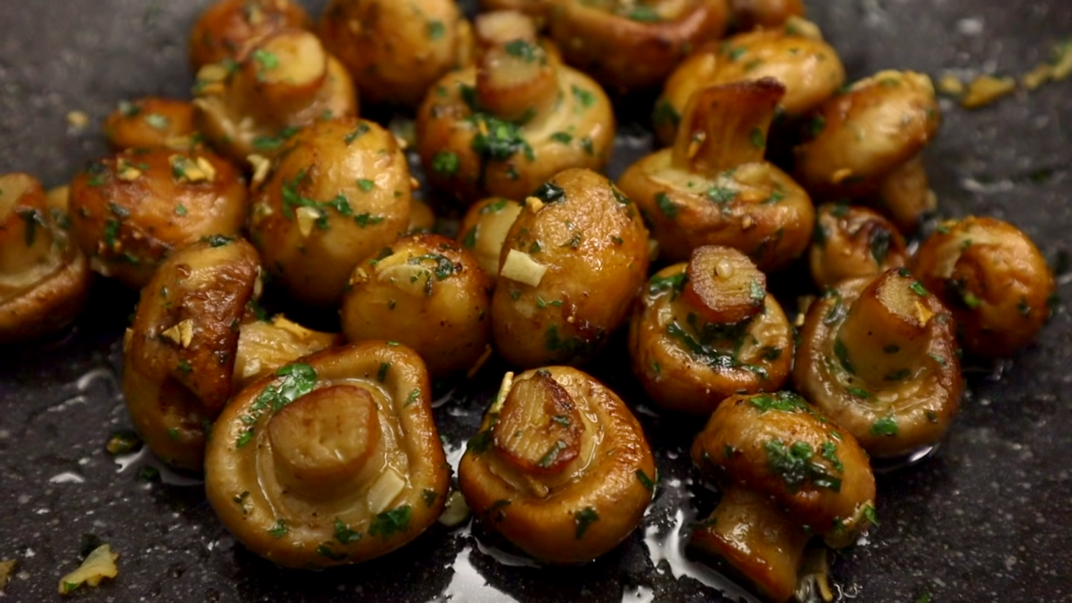 Crescent Rounds with Olives and Cheese – Recipe quick and easy